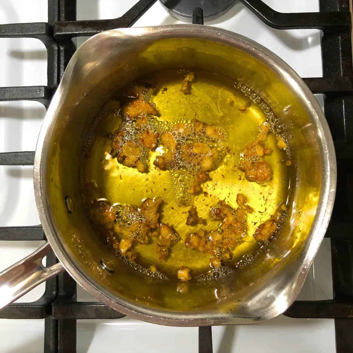 How to Make and Store Rendered Chicken Fat (Schmaltz) - Rivers Family Farm