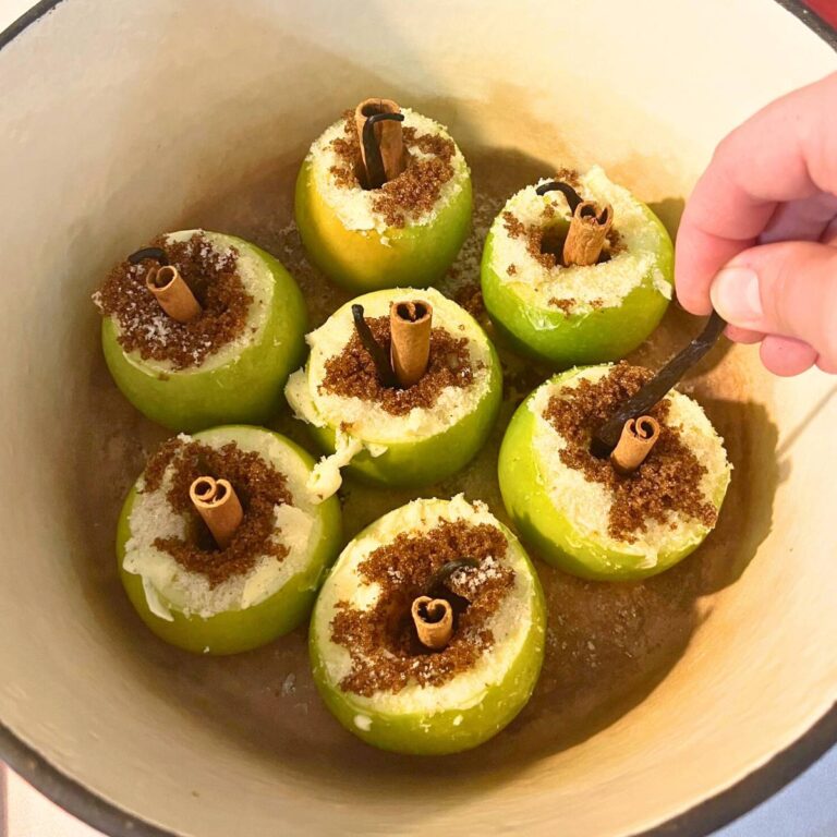How to Make Easy Baked Cinnamon Apples - Rivers Family Farm